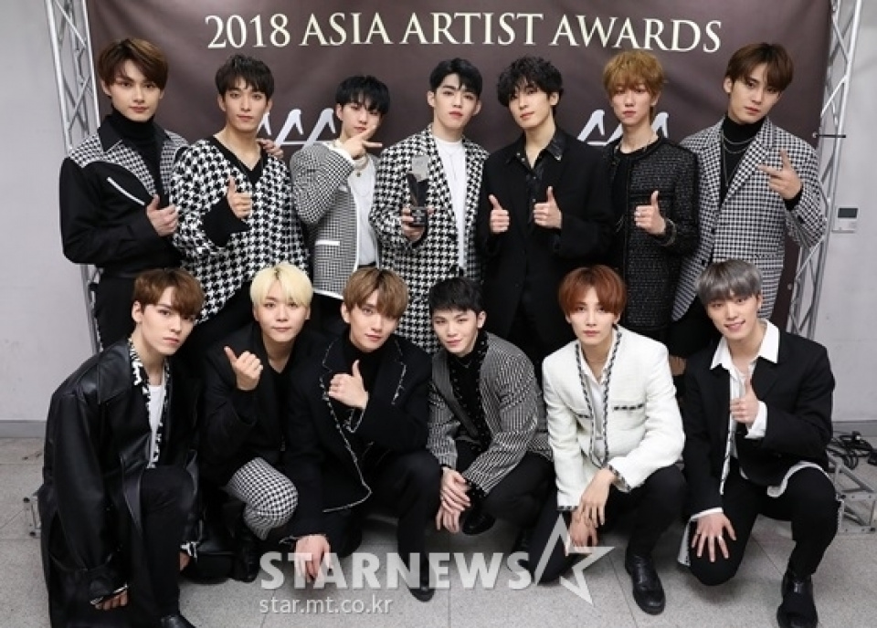 SEVENTEEN、「2018 AAA」2冠王の快挙を達成 | 韓流ニュース | 韓流大好き!