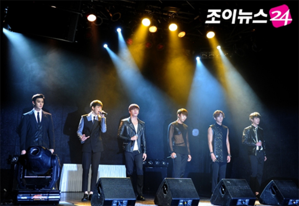 U-KISS、「1位の公約? トップを脱いでカロスキルをランウェー」 | 韓流ニュース | 韓流大好き!